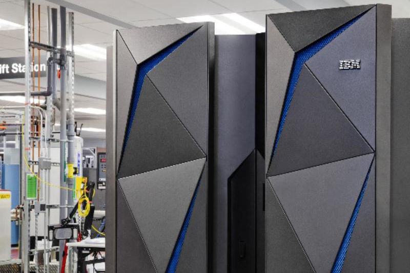 日本IBM、メインフレーム最新機「IBM z14」 暗号化処理1日120億件 | 新製品 ニュース | 日刊工業新聞 電子版