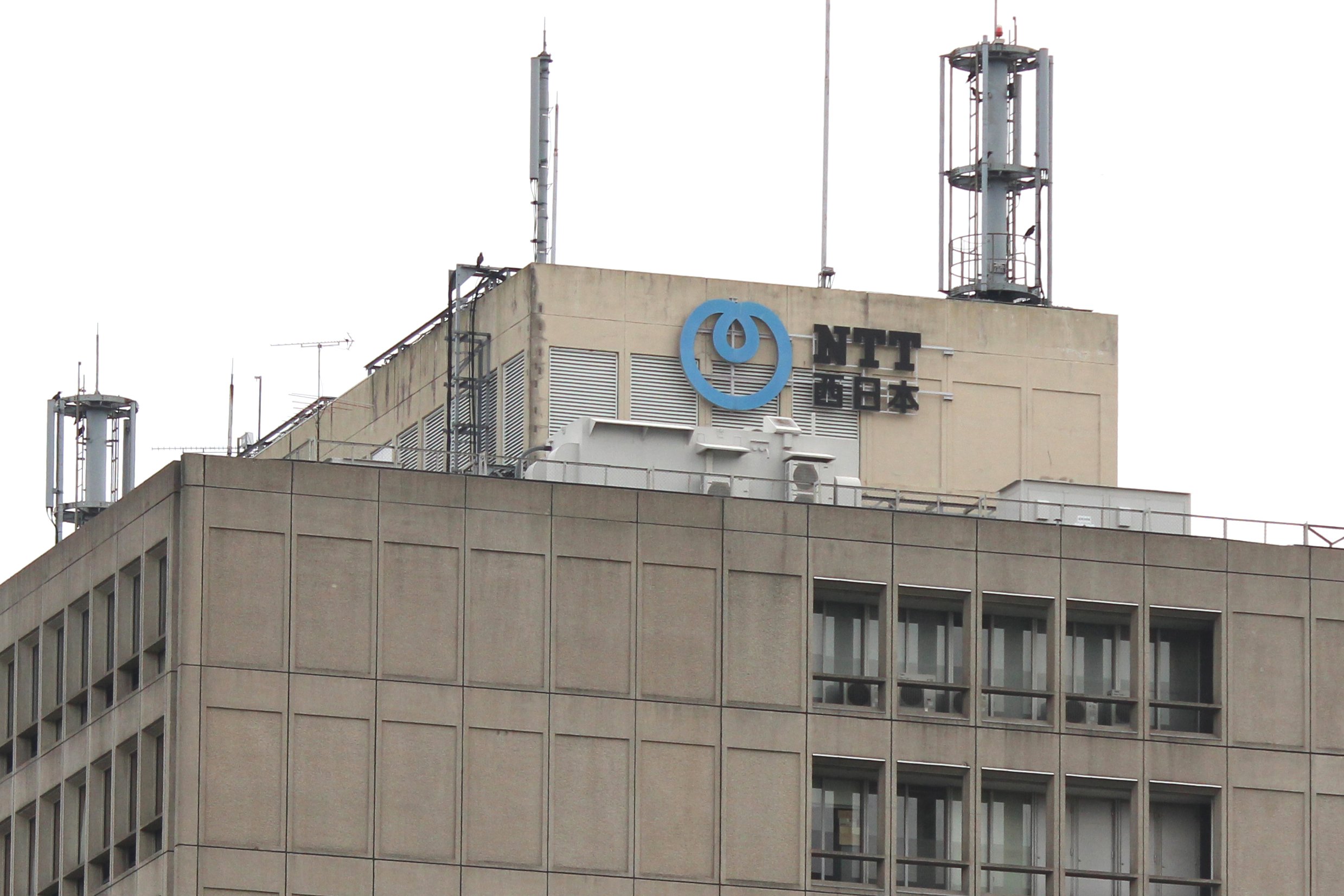 EVとビルで電力相互供給 NTT西、来年度末にシステム提案 | ICT ニュース | 日刊工業新聞 電子版