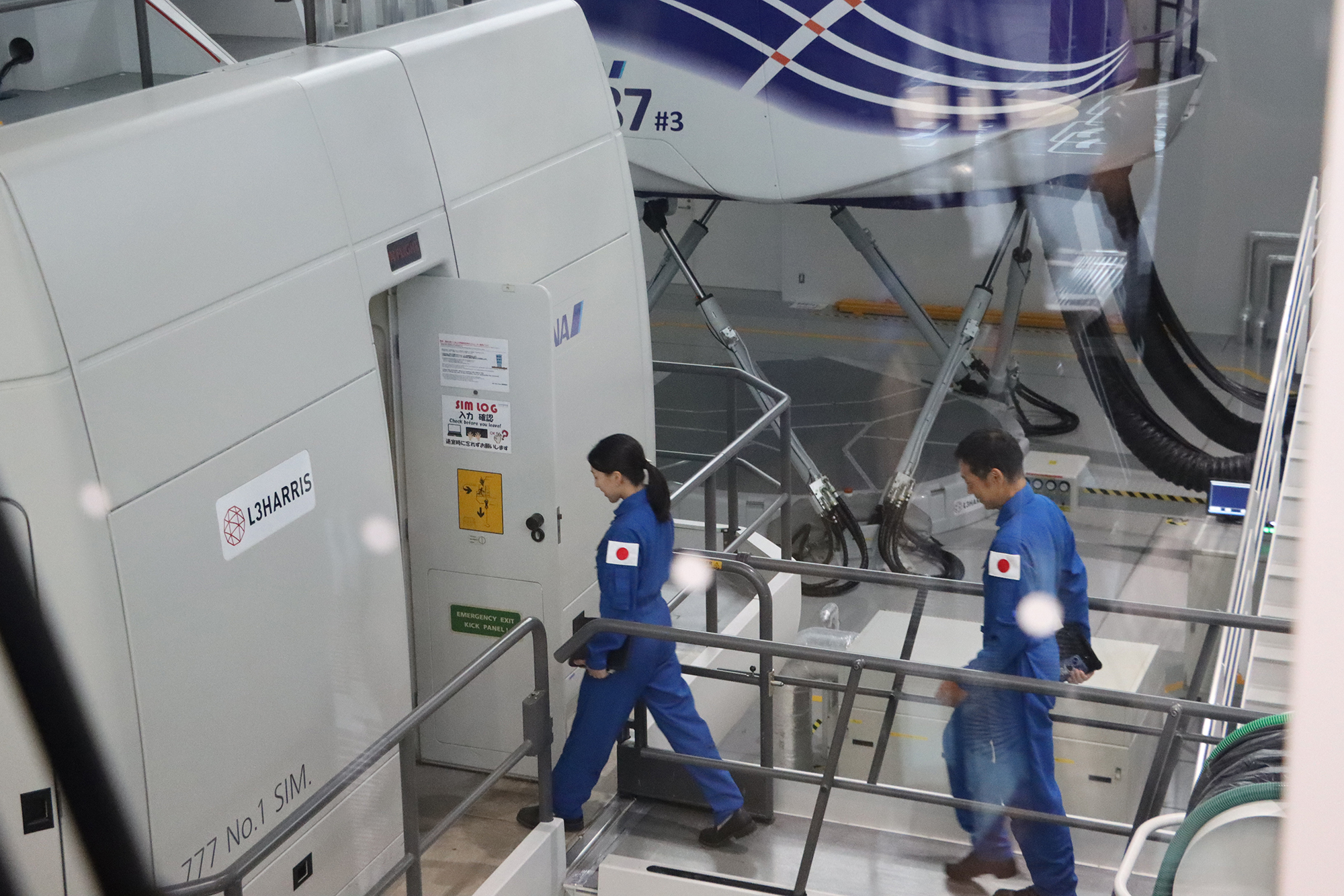 JAXA、宇宙飛行士候補生の訓練公開 ANA施設で模擬フライト | 日刊工業新聞 電子版