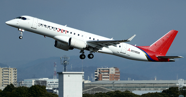 三菱航空機、MSJ最新試験機が初飛行 | 日刊工業新聞 電子版